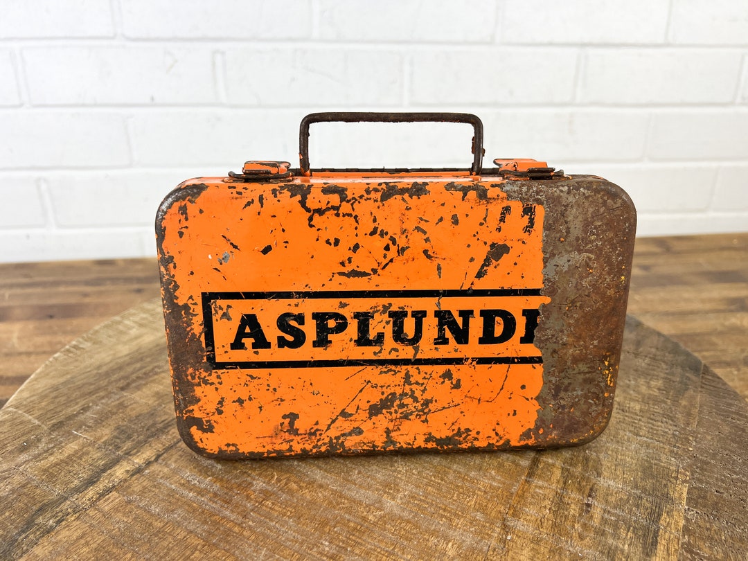 Distressed Vintage Orange Metal First Aid Kit Box That Hangs Pool Decor ...