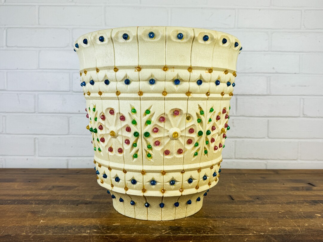 Vintage White Plastic Lawnware Round Beaded Wastebasket Midcentury Boho ...