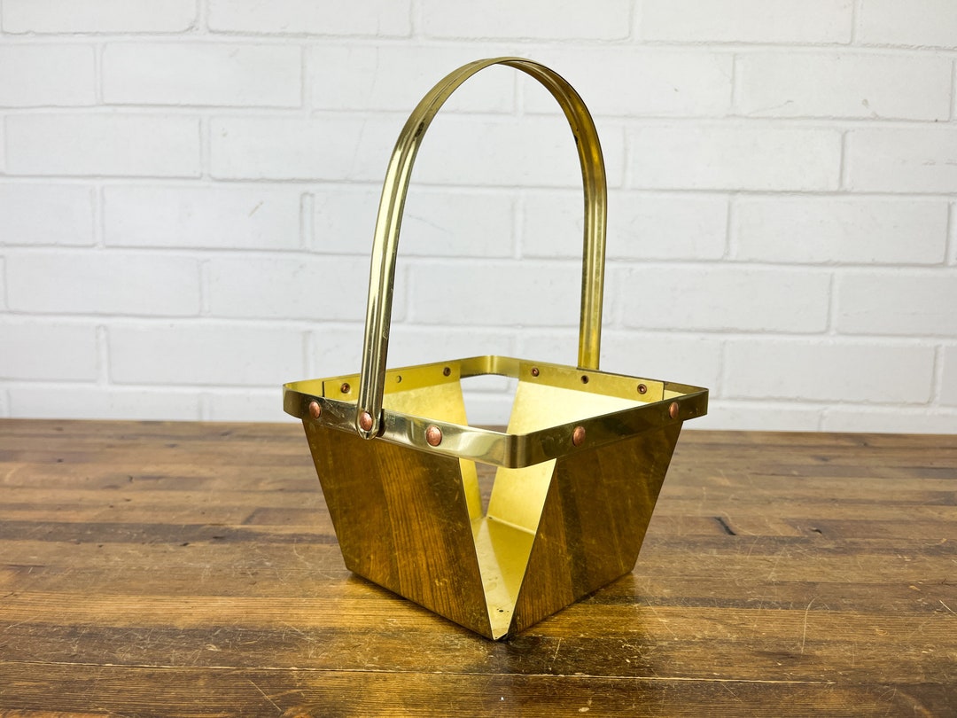 Vintage Brass Fruit Basket Authentic Farm Stand Bushel Vented Berry ...