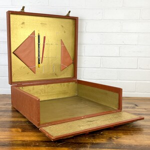 Vintage Brown Box With Hinged Lid and Handle Square Rectangle Briefcase ...