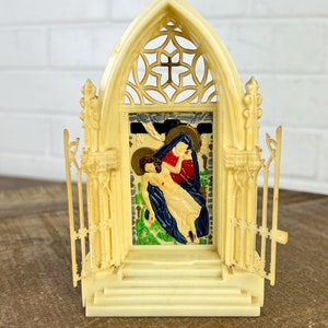 Small 5" Vintage Madonna and Jesus Pieta Altar Miniature Plastic ...