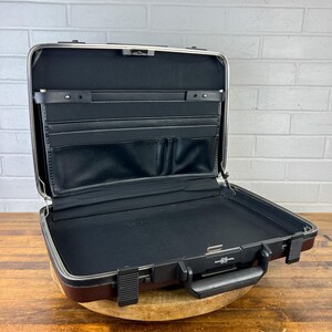 Locking Vintage Brown Briefcase American Tourister Hard Used Briefcase ...