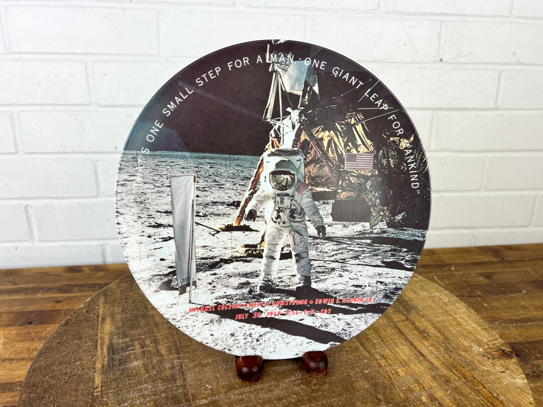Vintage NASA Apollo 11 Display Plate With Quote That's One Small Step ...