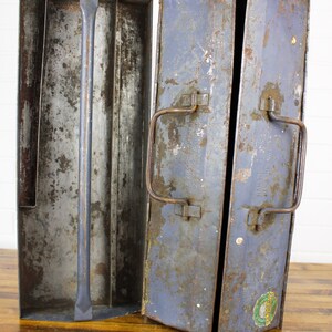 Vintage Metal Tool Box Box With Tool Box Tray Authentic Distressed Hard ...
