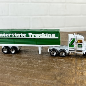 1981 Vintage Matchbox Peterbilt Semi Truck With Trailer ACE Interstate ...