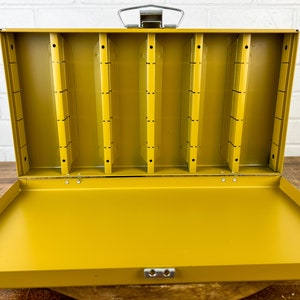Vintage Yellow Metal 35mm Slide Box With Latch and Handle Projector ...