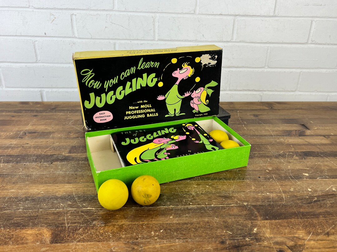 1940s Vintage Harry Moll the Art of Juggling Jugglers Kit With 4 Balls ...