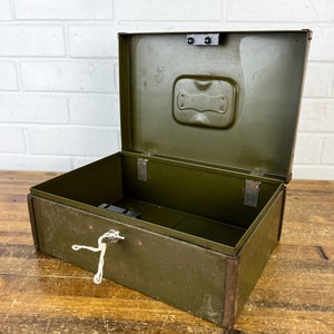 Distressed Vintage Green Metal Box With Key No Locking Decorative Small ...