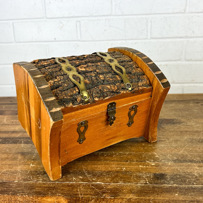Vintage Wood Box - Etsy