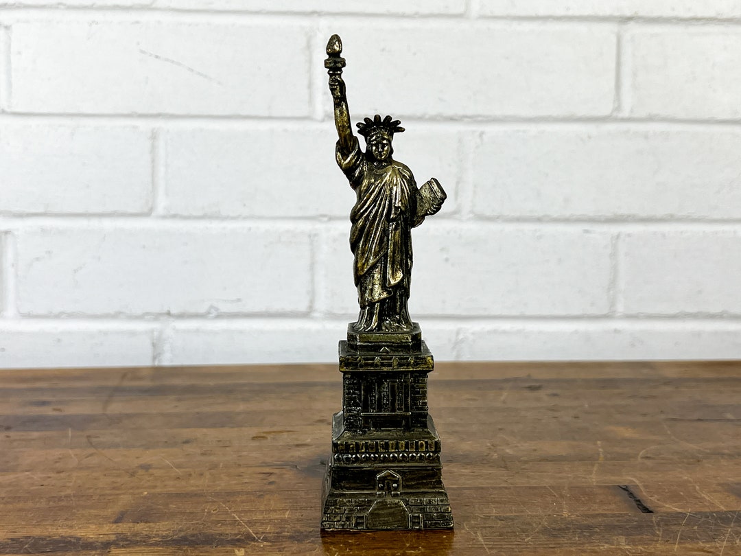 7" Vintage Plastic Statue of Liberty Figurine Made in Hong Kong ...