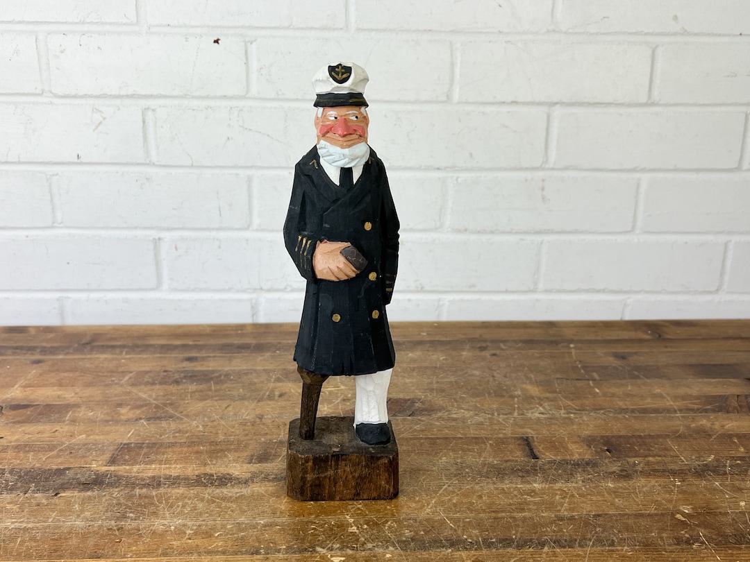 10" Vintage Hand Carved Wooden Sailor Classic Boat Captain Ship ...