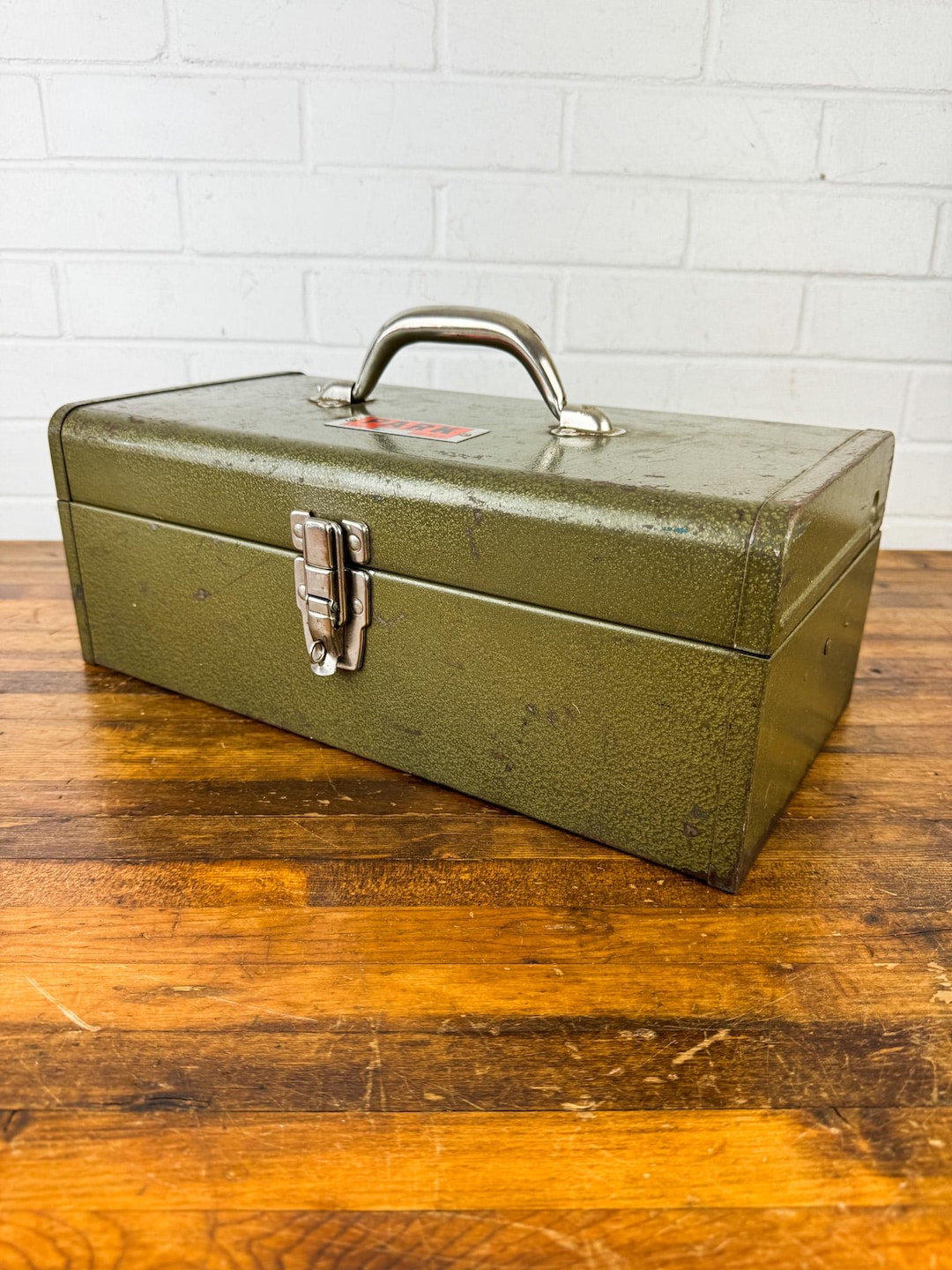 Vintage Green Metal Utility Box With Tray Inside Metal Box With Lid ...