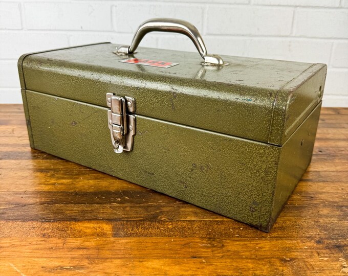 Vintage Green Metal Utility Box With Tray Inside Metal Box With Lid ...