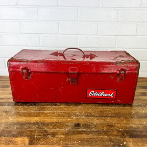 Vintage Distressed Red Metal Box With Lid and Tray Old Edelbrock Metal ...
