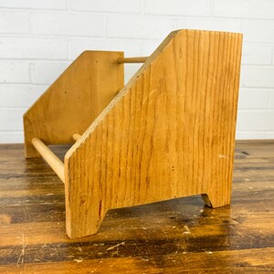 Vintage Brown Wooden Book Stand Storage Rack Tabletop Book Stand Wooden ...
