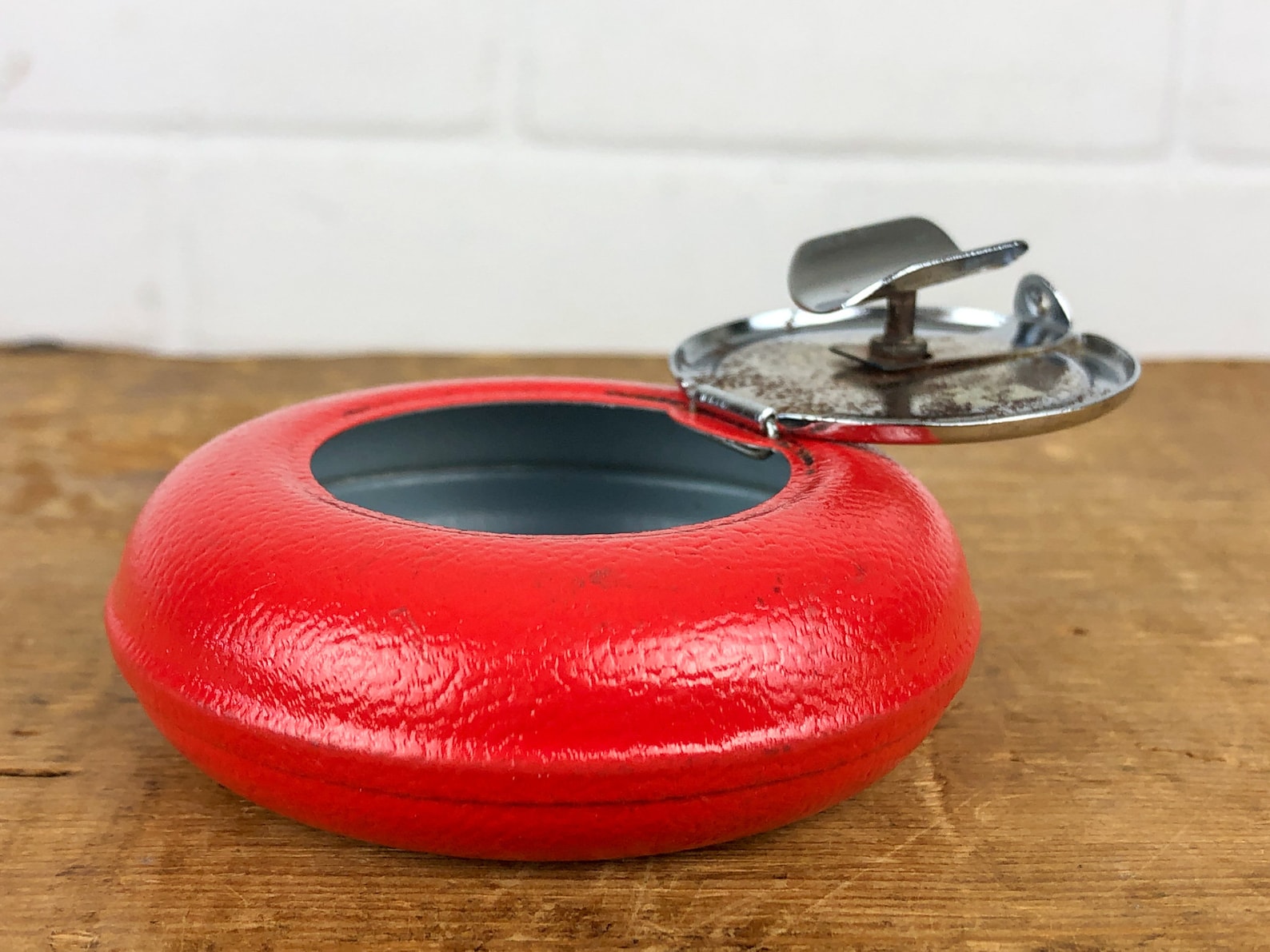 Vintage Red Metal Pocket Ashtray Portable Ashtray 60s 70s | Etsy