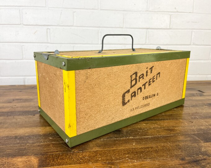 1950s Vintage Oberlin Bait Canteen Box With Lid Retro Fishing Gift Old ...