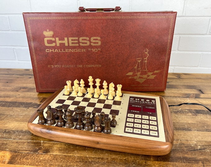 Vintage Fidelity Chess Challenger 10 Electronic Chess Set With Storage ...