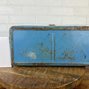 Vintage Smoky Blue Metal Tackle Box With Tray Old Fishing Gear Metal ...