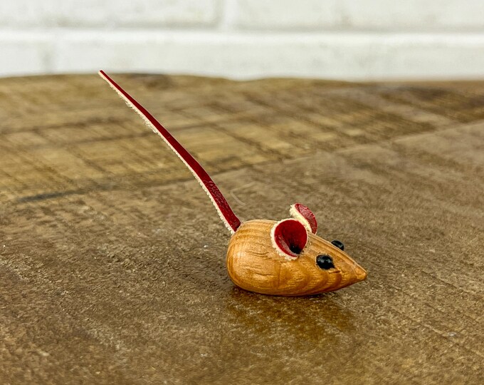 Miniature Vintage Wooden Mouse Figurine Little Thing Tiny Thing That is ...