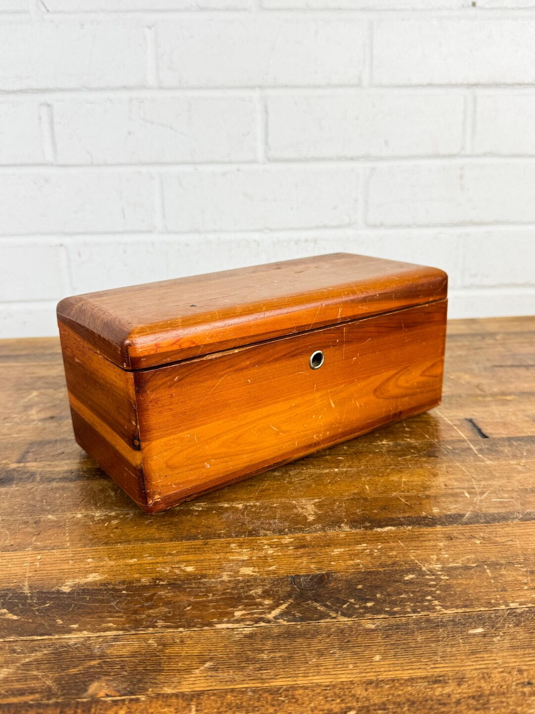 Vintage Lane Mini Cedar Chest – Hellums Furniture Altavista Virginia ...