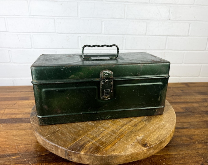 Distressed Vintage Green Metal Box With Tray With Latch Green Container ...