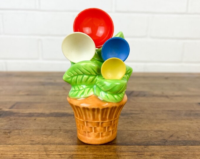 Vintage Flower Measuring Spoon Set With Holder Authentic Vintage ...