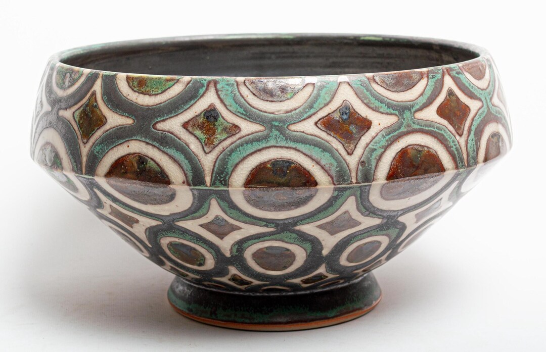 Large Lip Bowl - Etsy