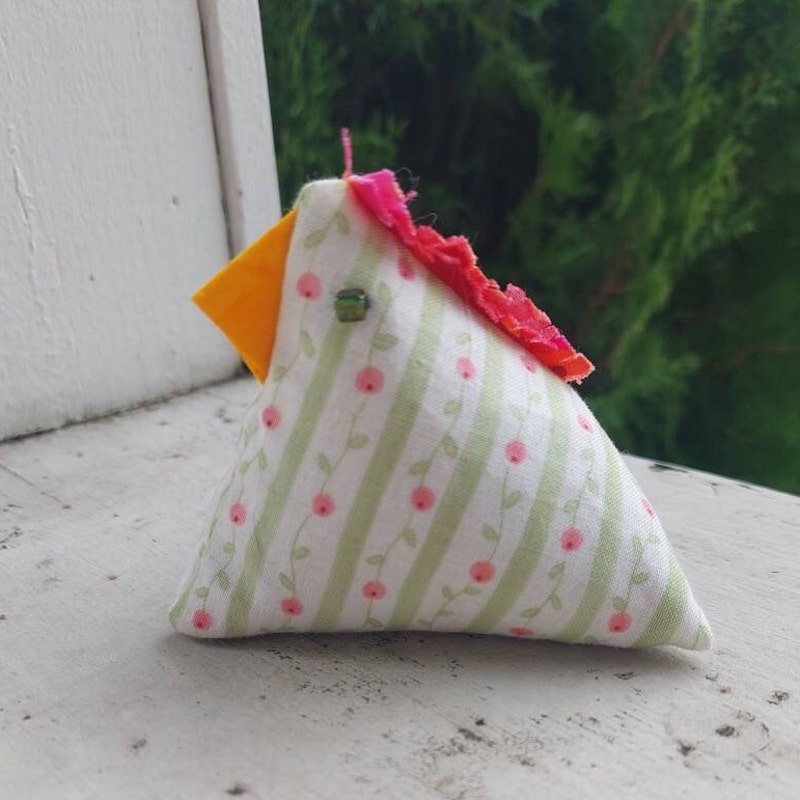 Chicken Pincushion - Etsy