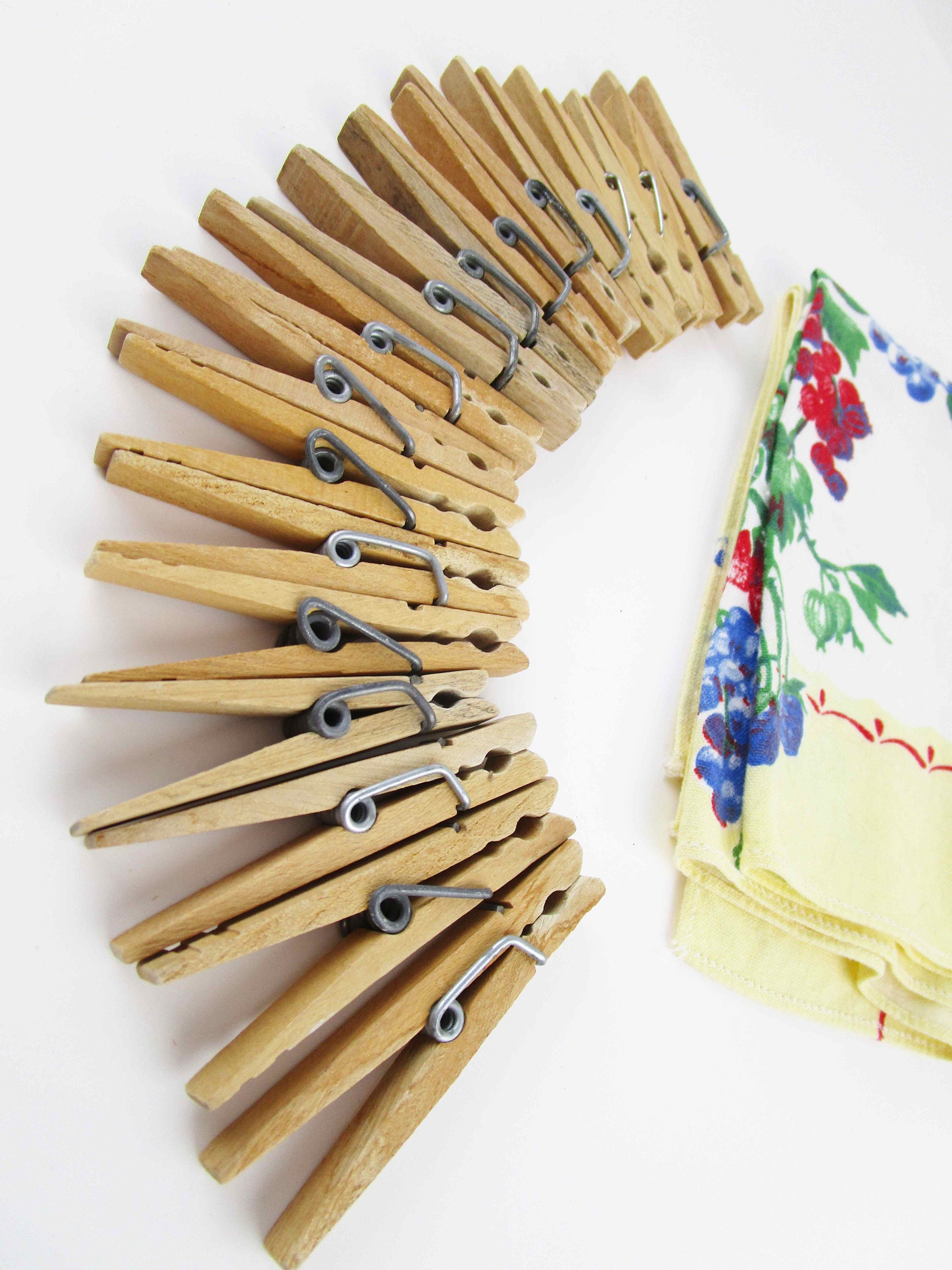 Vintage Wood Clothespins - Farmhouse Laundry Room Decor (set of 17) - Etsy