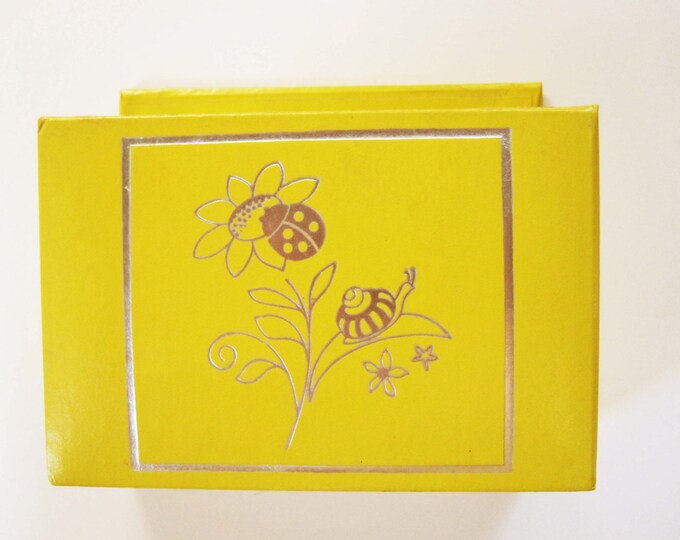 A Fun Yellow Vinyl Paper Covered Napkin Holder With a Silver - Etsy