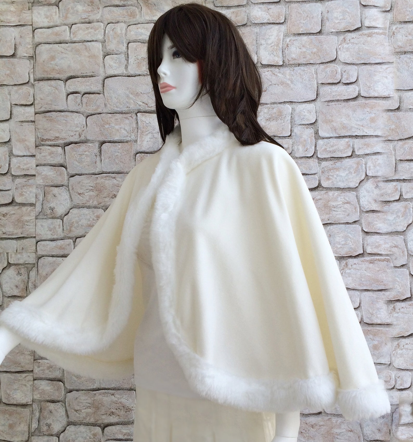 Ivory Fur Bridal Cape Faux Fur Wedding Cape Winter Bride | Etsy