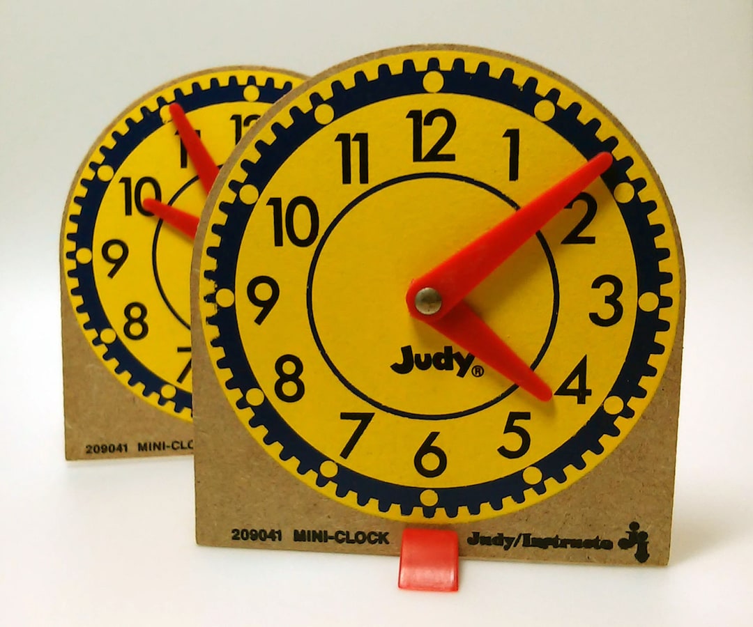 VINTAGE TOY CLOCK - Vintage Children's Toy, Vintage Game Piece ...