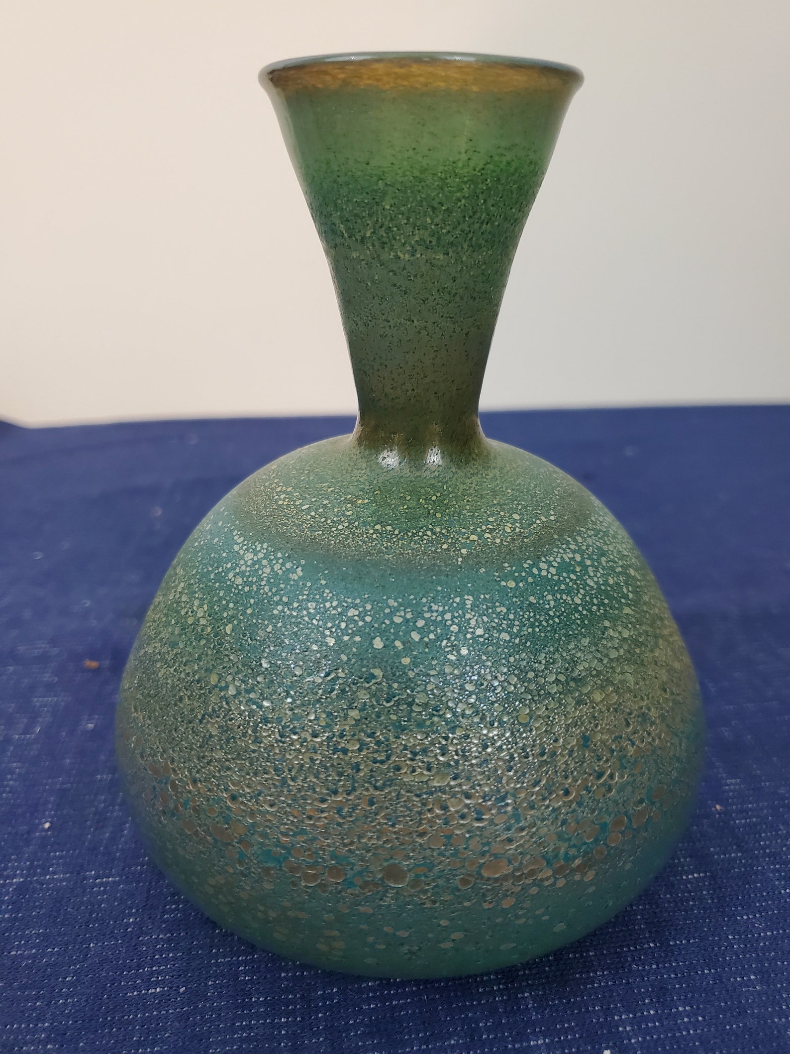 Neker Art Glass Jerusalem Hand Made 5.75" X 4.25" Green Gold Bud Vase ...