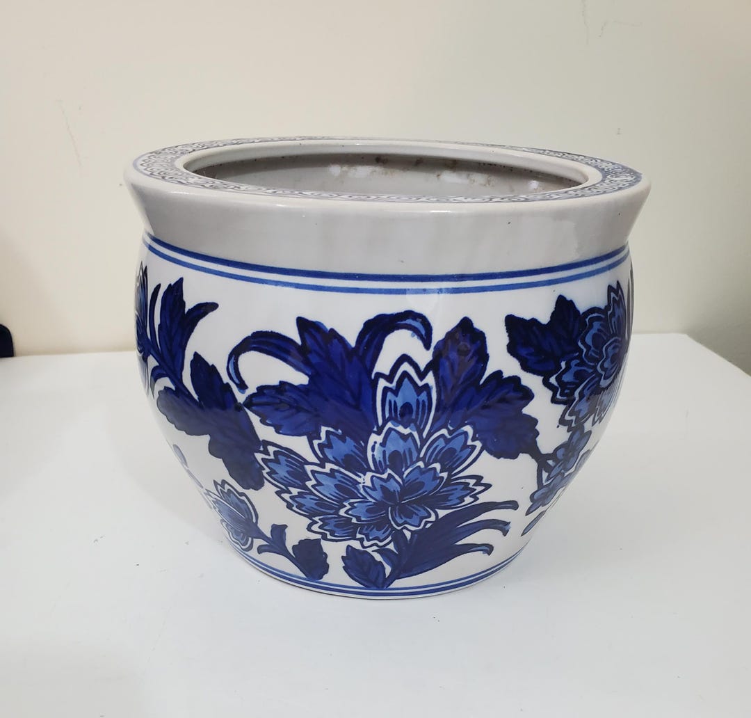 Vintage Blue and White Floral Chinoiserie Decor Flower Pot Sunroom ...