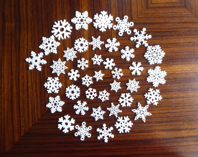 Set of 40 Mixed Pattern White Wood Snowflakes in Four Sizes Ranging ...