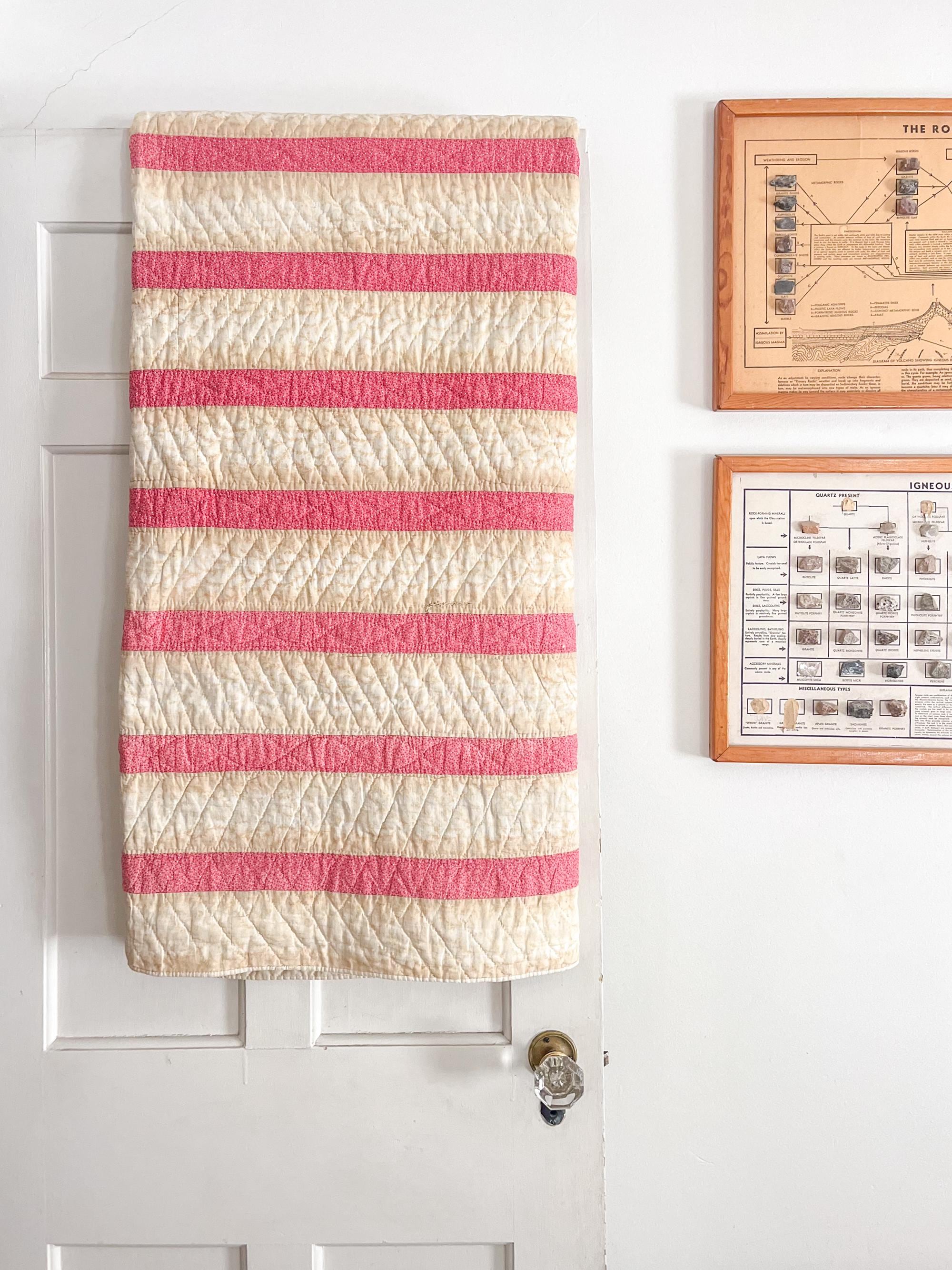 Antique Quilt, Amish Bars in Cinnamon Pink and Tan, Amish Bars, Vintage ...