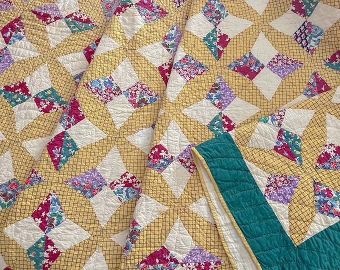 Vintage Hummingbird Star Quilt With Green Trim, Yellow Vintage Quilt ...