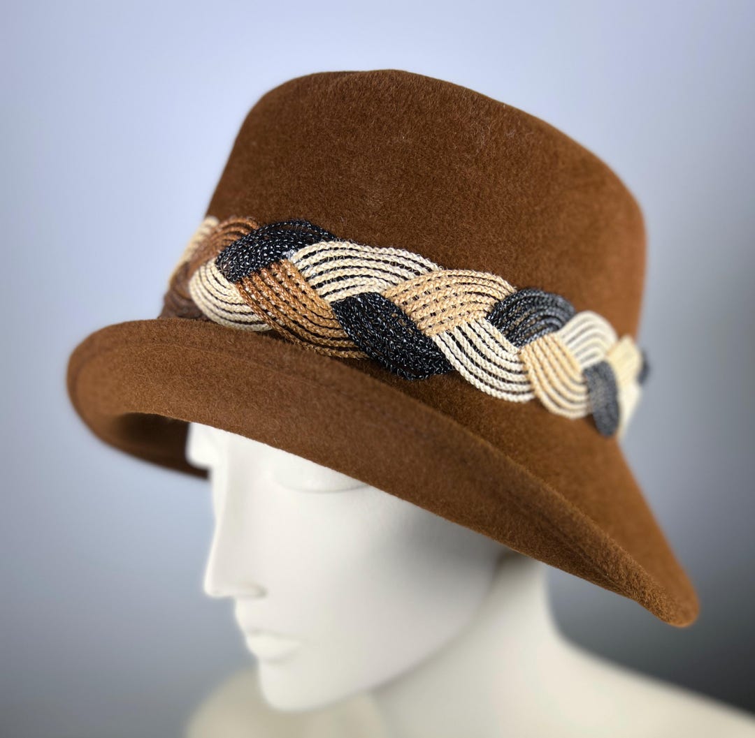 Brandy Brown Fur Felt Hat Medium Upturn Brim Vintage Band Trim Women ...