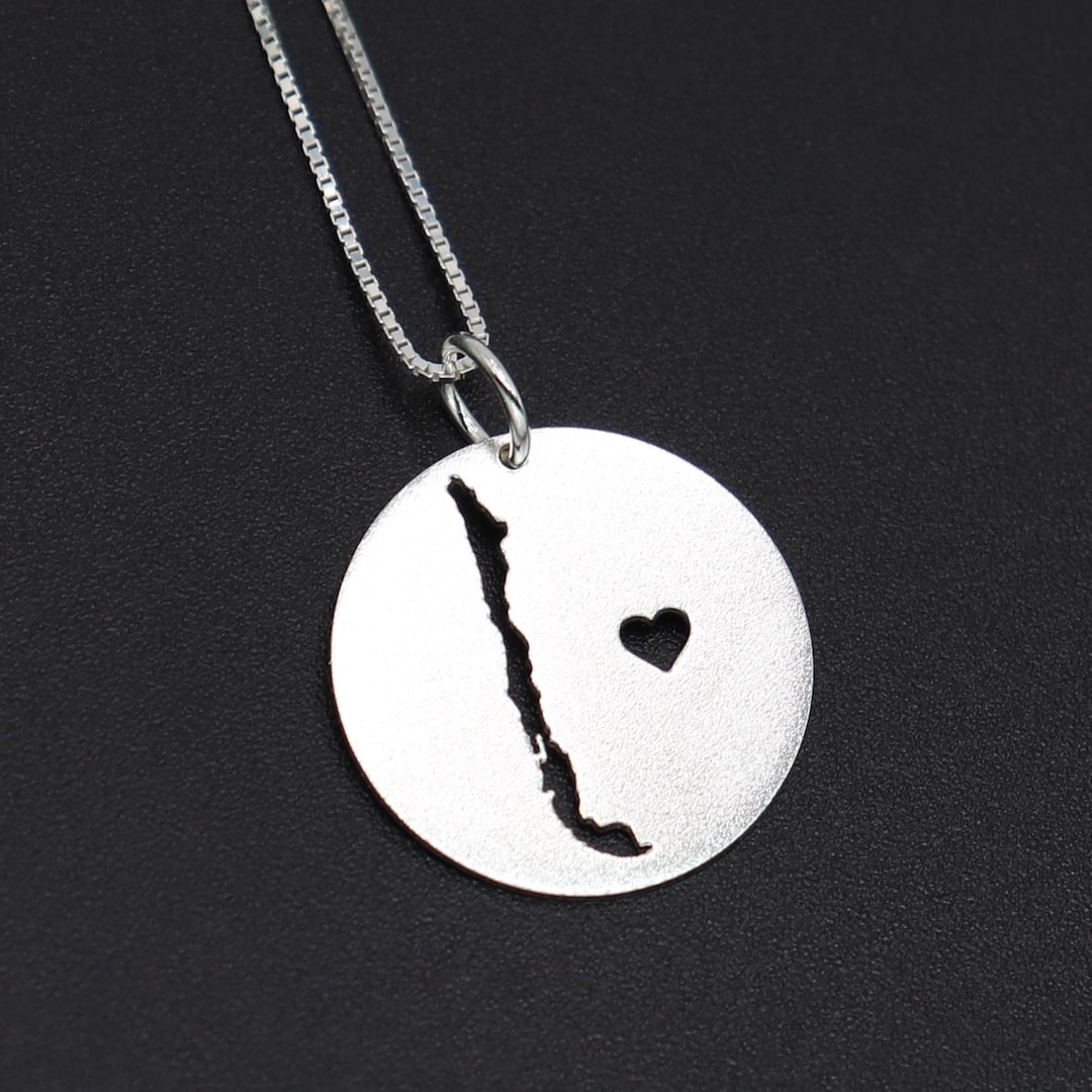 Personalized Chile Map Necklace – Sterling Silver Country Pendant - Etsy UK