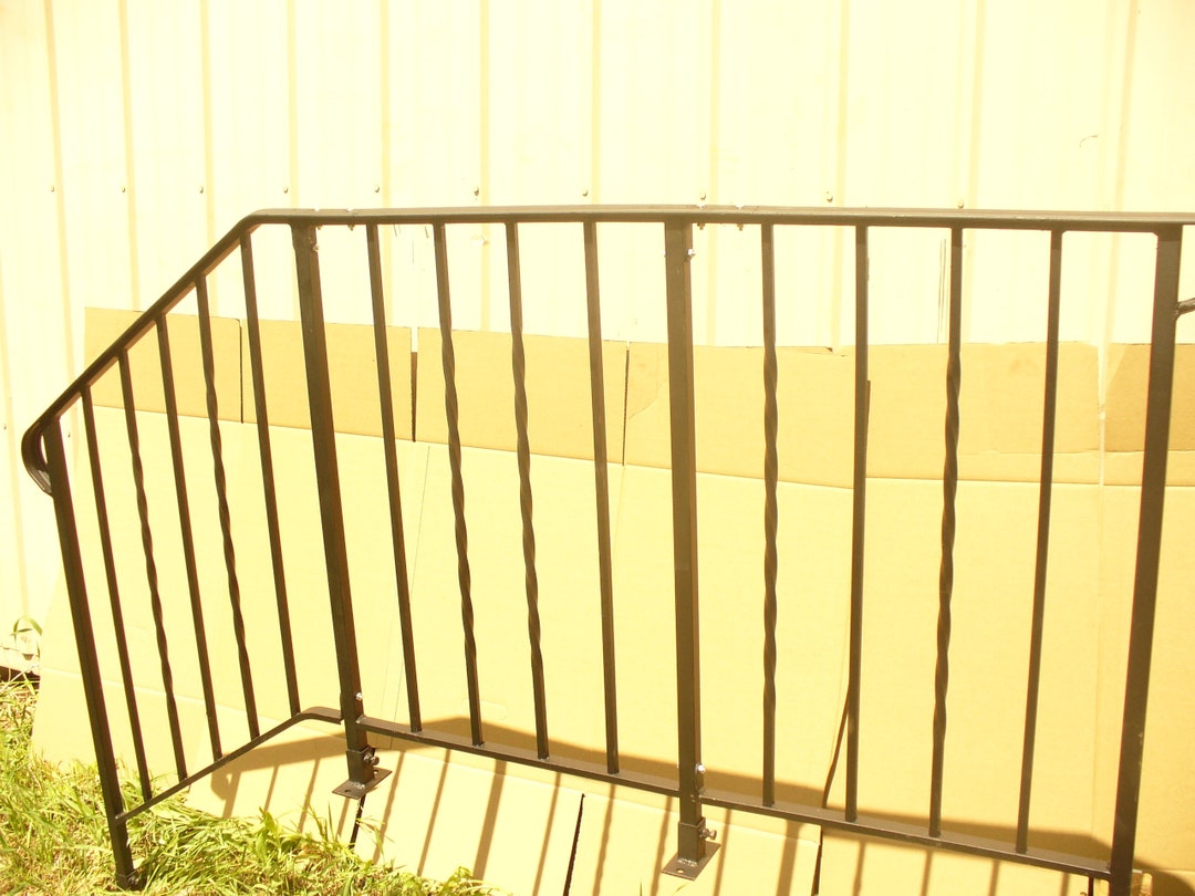 Railing for Steps, With 1 or 2 Steps and a 4 Ft. to 5 Ft. Landing ...