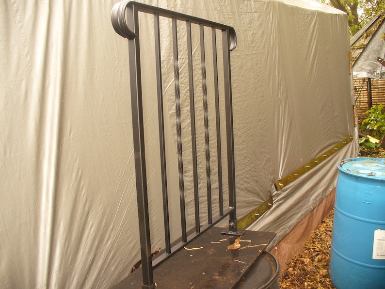 Railing for a Straight 2' to 4' Landing [ One Side per Order ] - Etsy