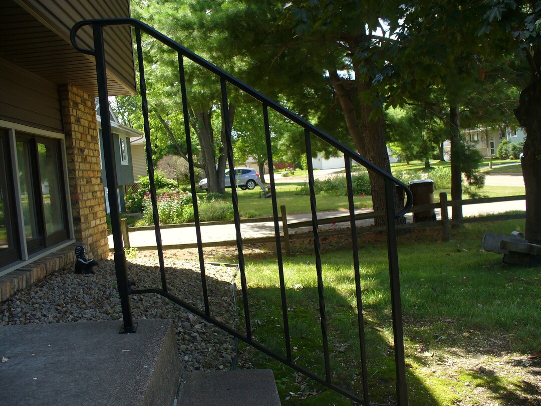 Railing for 3 Steps and a Top Step. the Railing Only Go's 7" on the Top ...