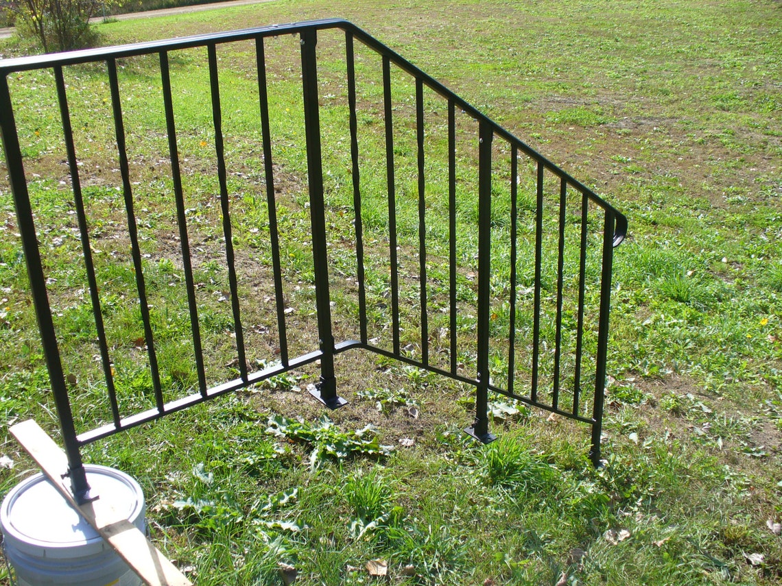 Railing for Steps With 4 Step or 5 Steps and 2 Ft to 4 Ft. Landing ...