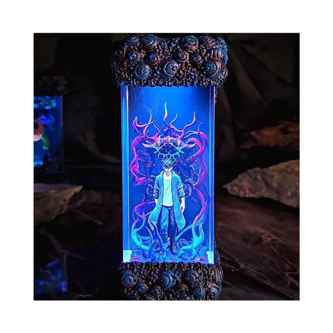 Sung Jinwoo Solo Leveling Handmade Epoxy Resin Lamp, Resin Art, Custom ...