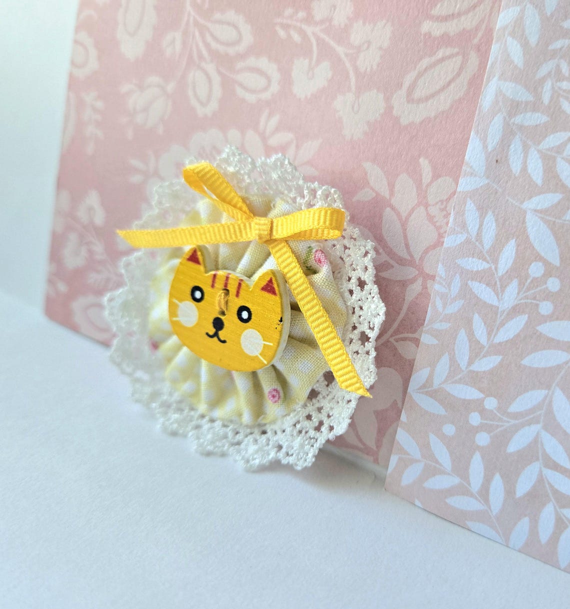 Handmade Yellow Fabric Yo-yo Kitty Face Button, Cute Decorative Cat ...