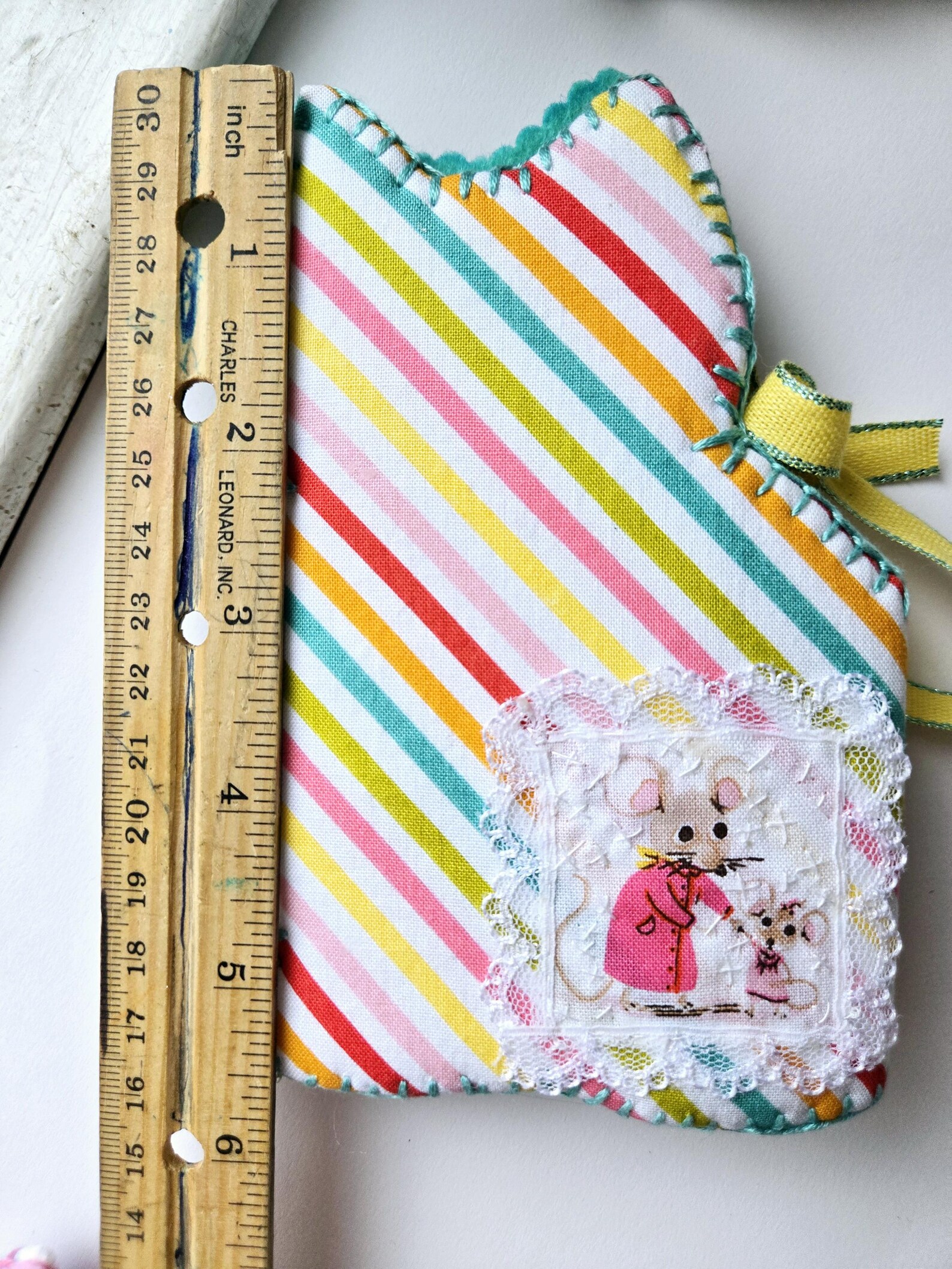 Kitty Needle Book, Cute Way to Store Pins & Needles, Mouse ...