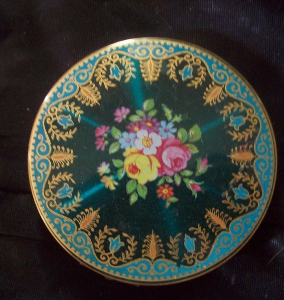 vintage stratton round powder - Gem