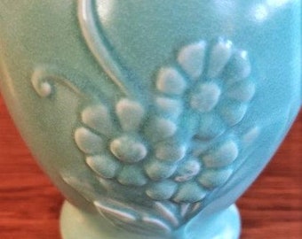 Red Wing Vase - Etsy