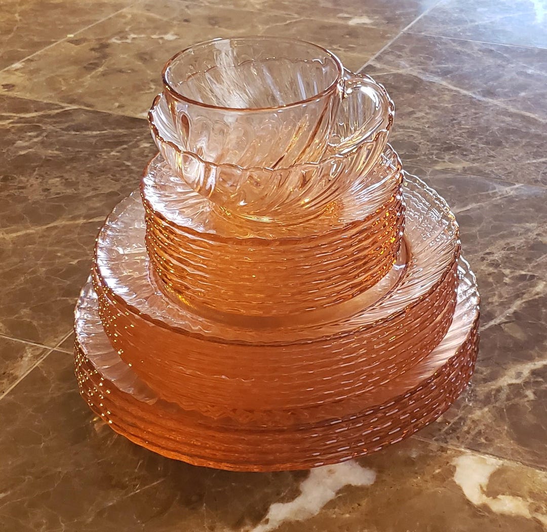 Arcoroc Pink Depression Glass Tableware-rosaline Pink Swirl Pattern ...